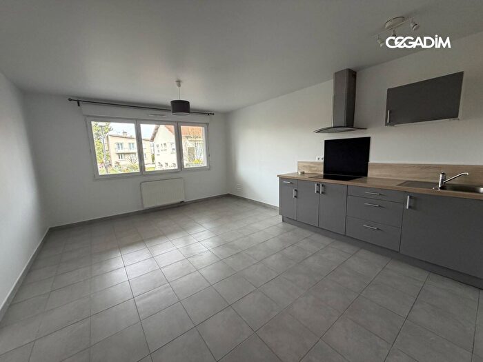 Appartement à louer - La Boucle, Clermont-Ferrand - 2 pièces - 1 chambre