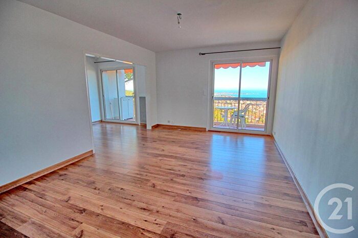 Appartement à louer - Vallauris - 4 pièces - 3 chambres