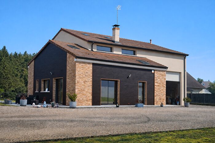 Maison à vendre - Arc-sur-Tille - 9 pièces - 5 chambres