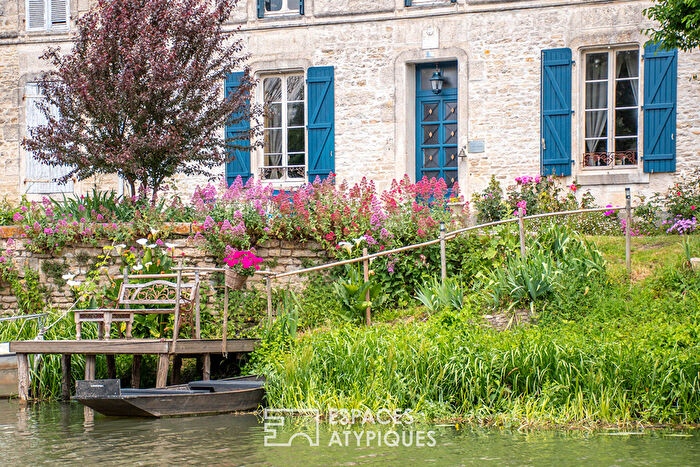 Damvix - Maison 8 pièces à vendre