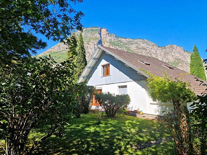 Maison 7 pièces à vendre - Saint-Jean-de-Maurienne