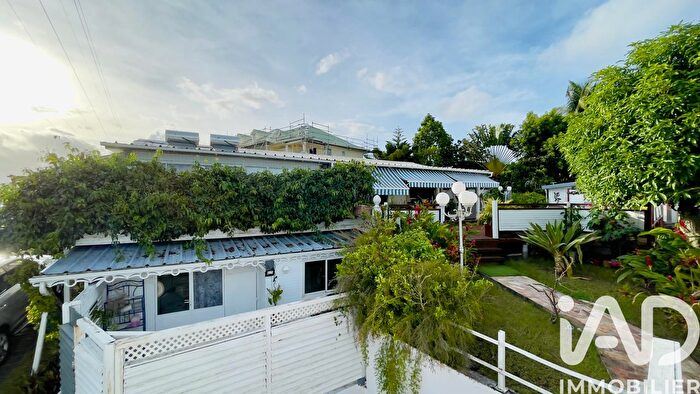 Maison à vendre - Baie-Mahault - 11 pièces - 3 chambres