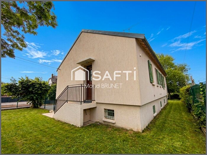 Maison 5 pièces à Bréval, à vendre