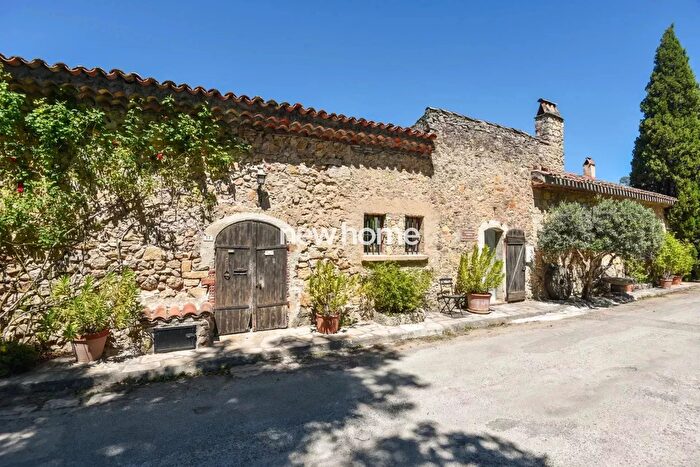 Maison à vendre - Entrecasteaux - 4 pièces - 3 chambres