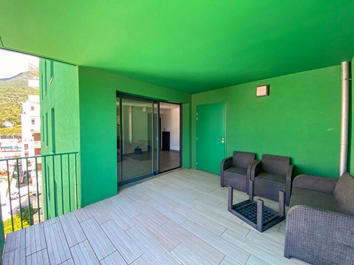 Appartement à louer - Berriat-Ampere, Grenoble - 3 pièces - 2 chambres