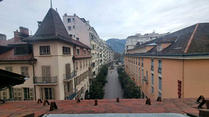 Appartement à vendre - Annecy, Centre-ville, Vieille ville, Marquisats - 2 pièces - 1 chambre