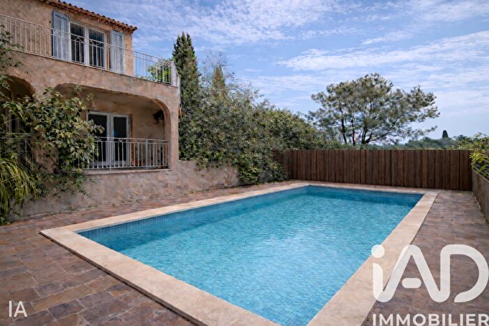 Maison à vendre - Colomars - 6 pièces - 4 chambres