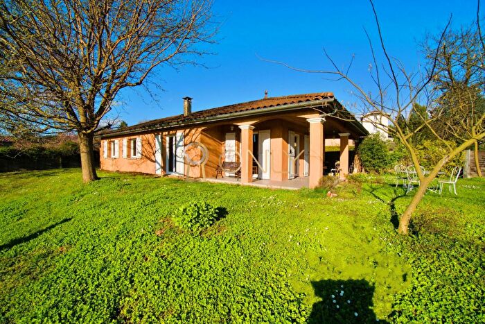 Maison à vendre - Reyrieux - 5 pièces - 4 chambres