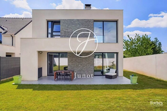 Maison 5 pièces à vendre - Montesson, Centre-ville