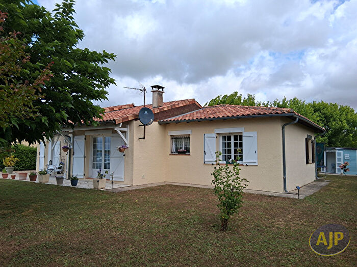 Maison à vendre - Saint-Seurin-de-Cadourne - 6 pièces - 3 chambres