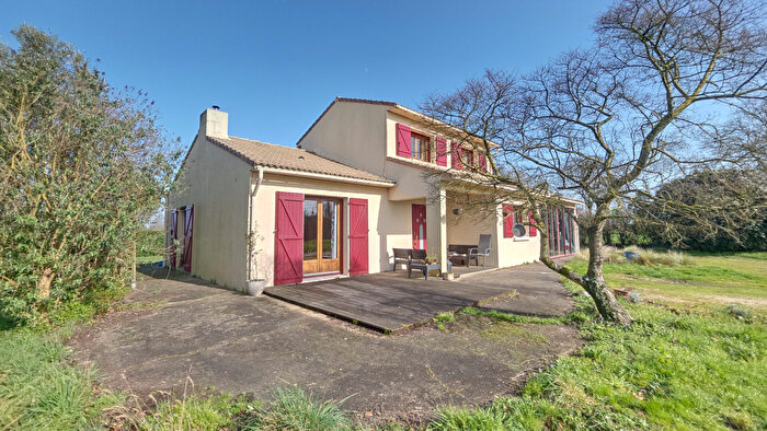 Maison à vendre - La Chapelle-Basse-Mer - 4 pièces - 3 chambres