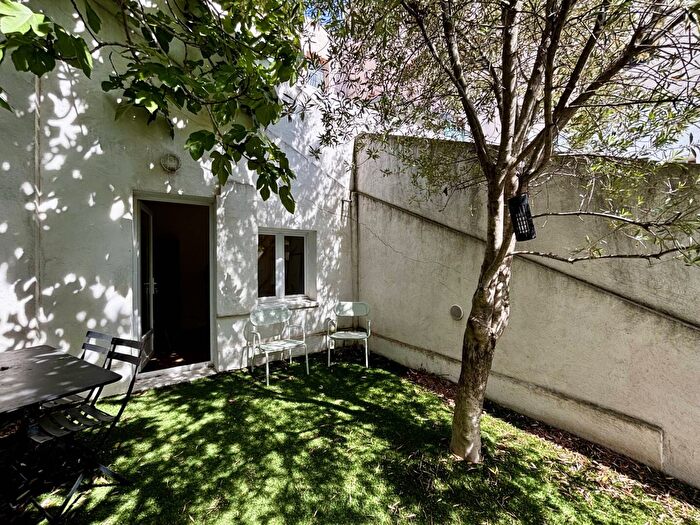 Bompard, Marseille 7ème arrondissement - Appartement 1 pièce à louer
