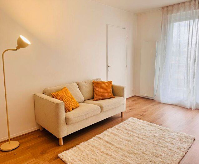 Saint Exupery, Mantes-la-Jolie - Appartement 2 pièces à louer