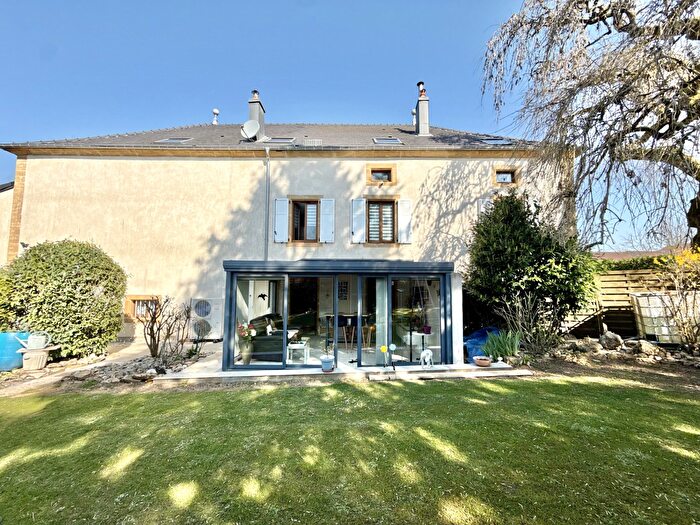 Maison 8 pièces à Serrouville, à vendre