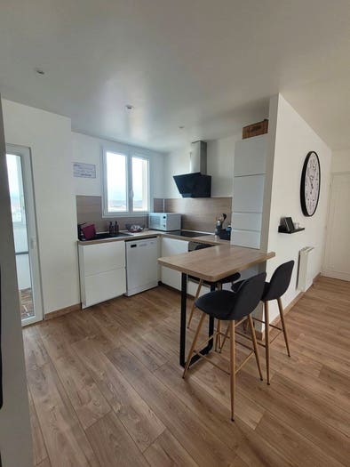 Mantes-la-Ville : Appartement 4 pièces à louer