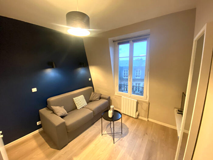 Appartement 1 pièce à louer - Paris 17ème, Grandes Carrières, Clichy