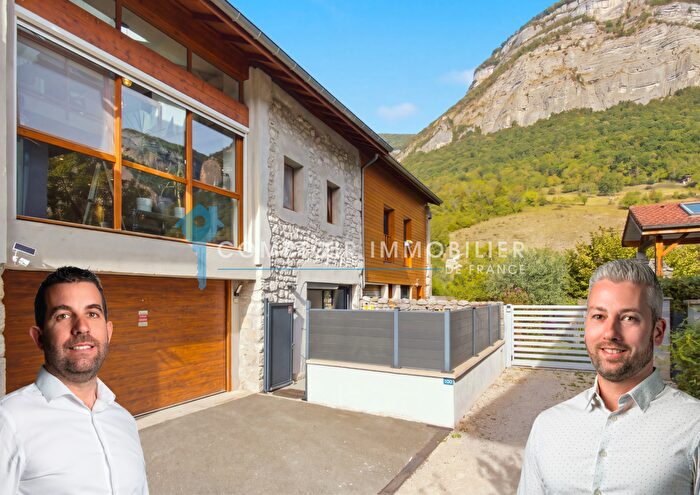 Maison 5 pièces à Crolles, à vendre