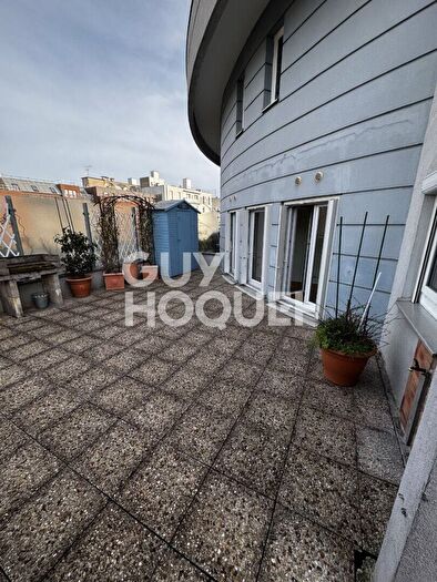 Appartement à louer - Centre Ville, Gentilly - 4 pièces - 3 chambres