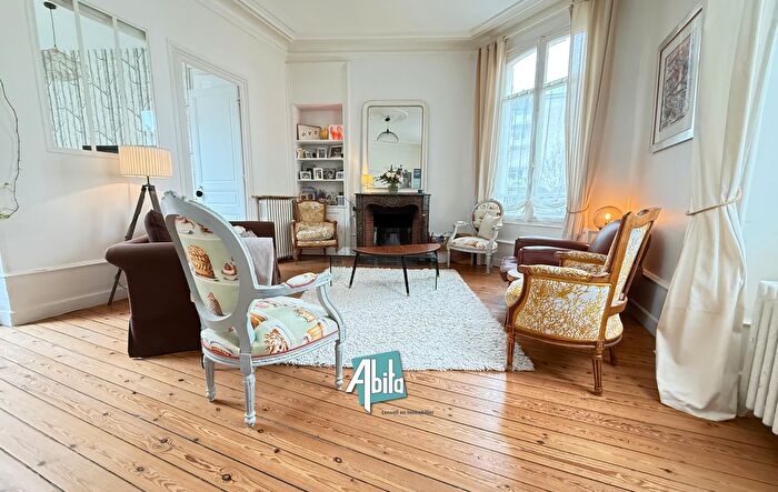 Le Mans, Prémartine, Jardin des Plantes : Maison 8 pièces à vendre