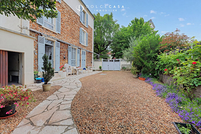 Le Perreux-sur-Marne, Pont de Bry : Maison 6 pièces à vendre