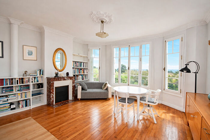 Le Vésinet, République : Appartement 3 pièces à vendre
