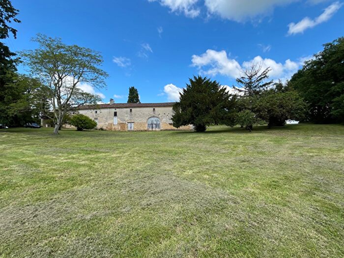 Maison à vendre - Baigneaux - 7 pièces - 3 chambres
