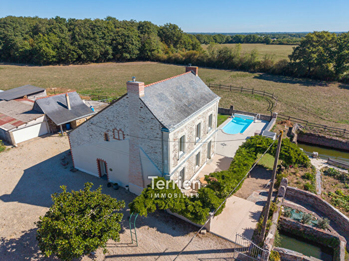 Villemoisan : Maison 5 pièces à vendre