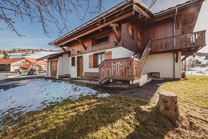 Maison 5 pièces à vendre à Combloux