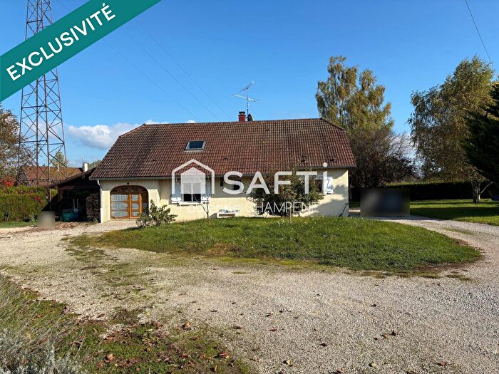 Maison à vendre - Pont-de-Poitte - 7 pièces - 5 chambres