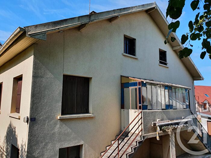 Maison 9 pièces à Héricourt, à vendre