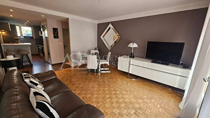 Appartement à louer - Val Saint-André, Arc, La Torse, Aix-en-Provence - 3 pièces