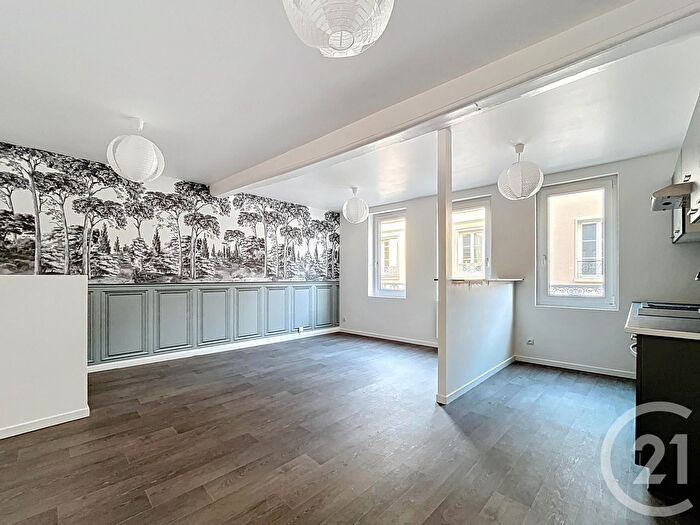 Appartement à vendre - Chartres, Centre-ville - 2 pièces - 1 chambre