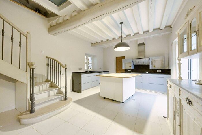 Maison à louer - Le Village, Vauréal - 7 pièces - 3 chambres