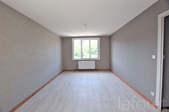 Appartement à louer - Givors, Plaines, Varissan - 3 pièces - 2 chambres