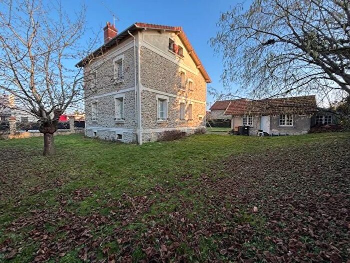 Maison 8 pièces à vendre - Ozoir-la-Ferrière