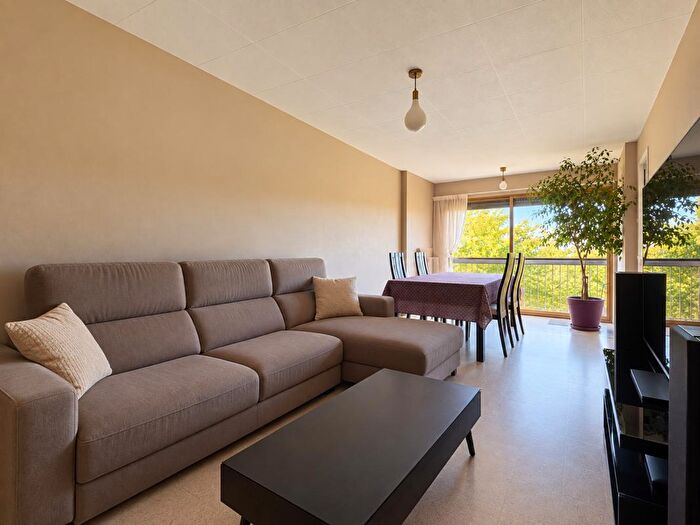 Les Pennes-Mirabeau : Appartement 5 pièces à vendre