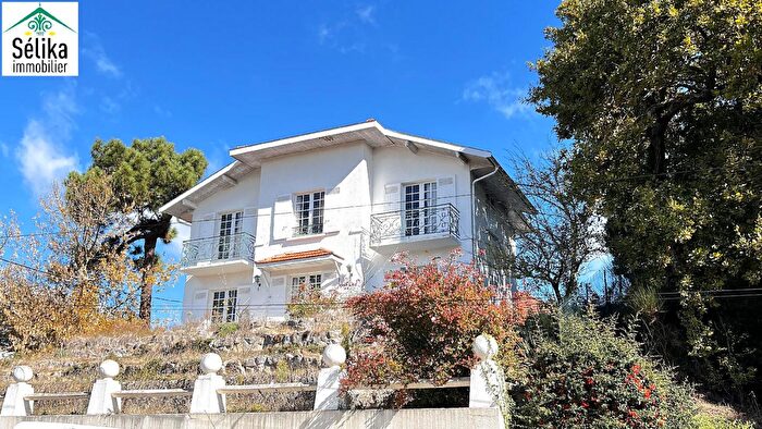 Maison à vendre - Arcachon, Aiguillon - 6 pièces - 5 chambres