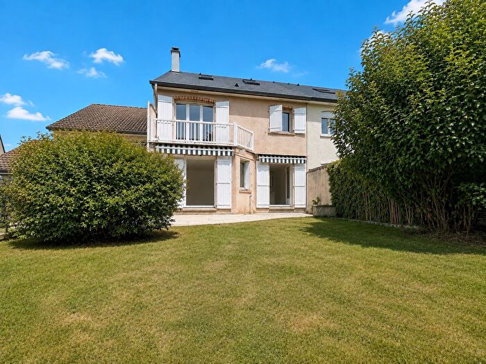 Maison 7 pièces à vendre - Noisy-le-Roi