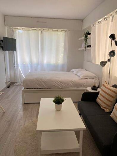 Appartement 1 pièce à louer - Le Village, Louveciennes
