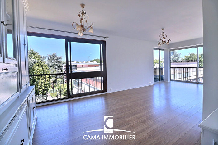 Appartement 5 pièces à vendre à Fontenay-le-Fleury, Plaine