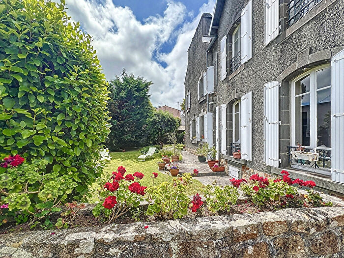 Maison à vendre - Brest, La Croix Rouge - 7 pièces - 5 chambres
