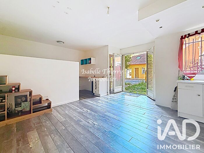 Étréchy : Appartement 1 pièce à vendre