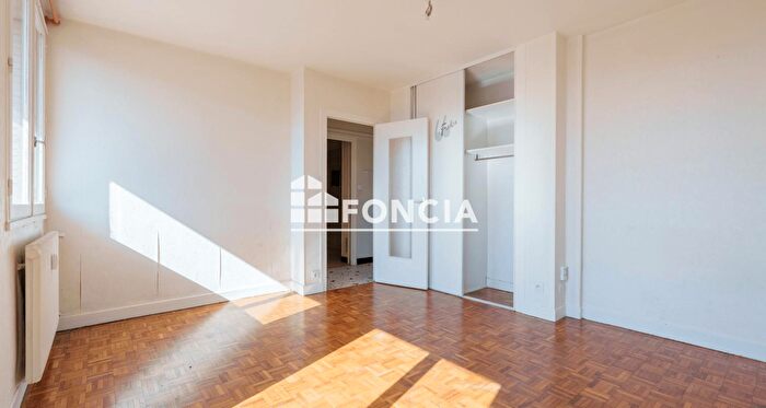 Appartement 1 pièce à Talant, Centre-ville, à vendre
