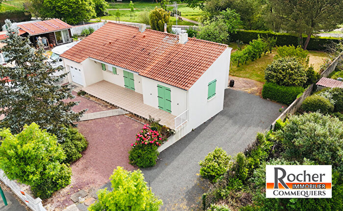Saint-Paul-Mont-Penit : Maison 5 pièces à vendre
