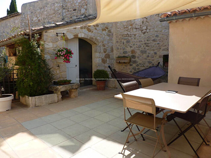 Maison 4 pièces à louer à La Garde-Adhémar