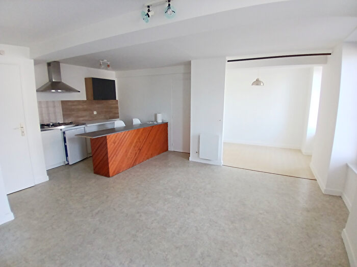 Appartement à louer - Quimperlé - 2 pièces - 1 chambre