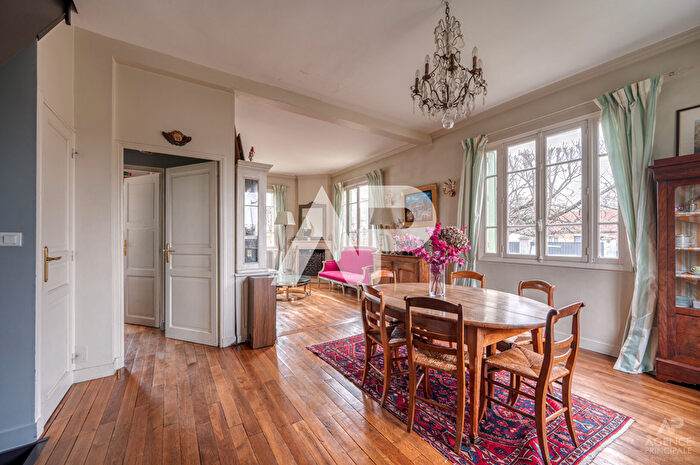 Maison à vendre - Rueil-Malmaison, Mazurieres - 7 pièces - 5 chambres