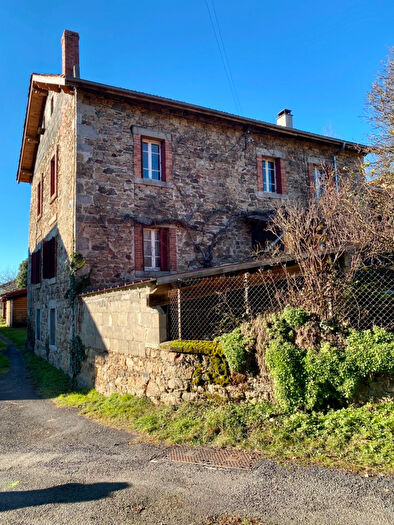 Maison à vendre - Augerolles - 6 pièces - 4 chambres