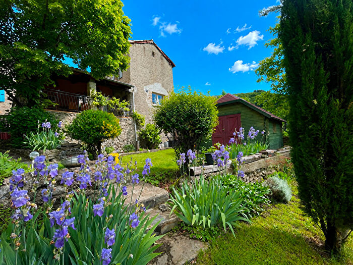 Maison 4 pièces à Valgorge, à vendre