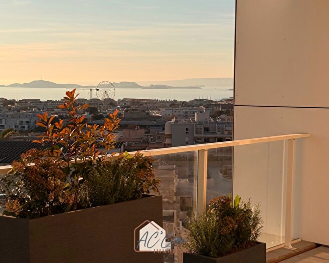 Appartement à vendre - Marseille e , Vielle Chapelle - 4 pièces - 3 chambres